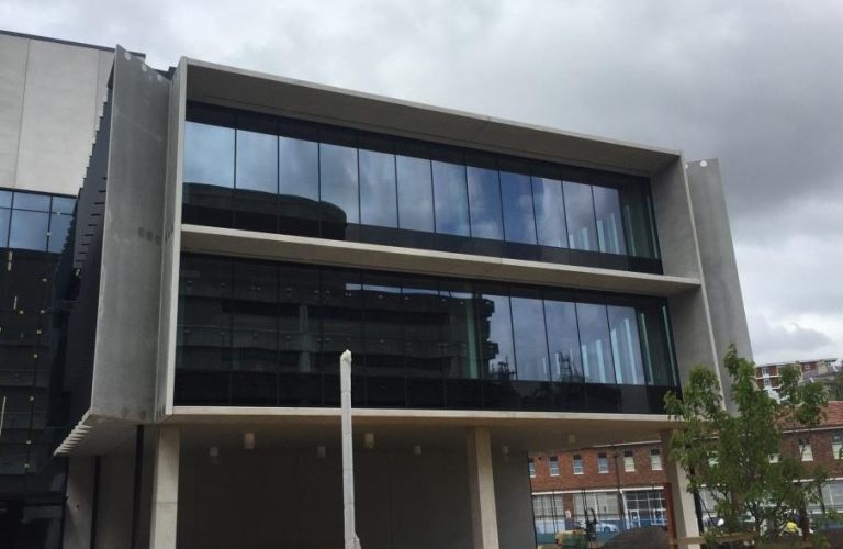 CW2000: 200mm Unitised Curtainwall | Structural Glazed