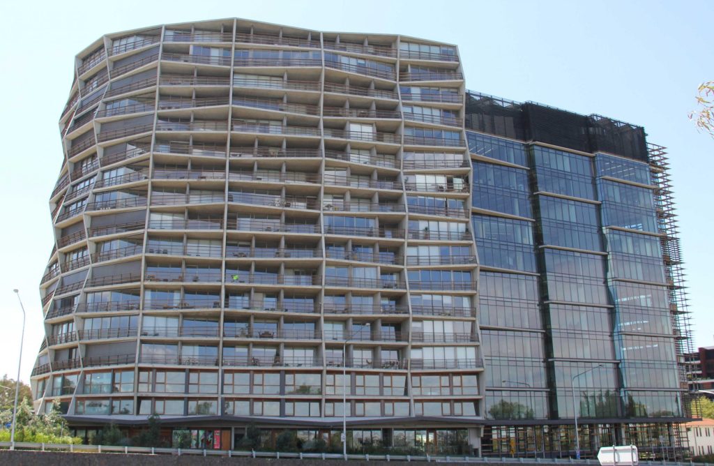 SSD: Sliding / Stacking Single & Double Glazed Door